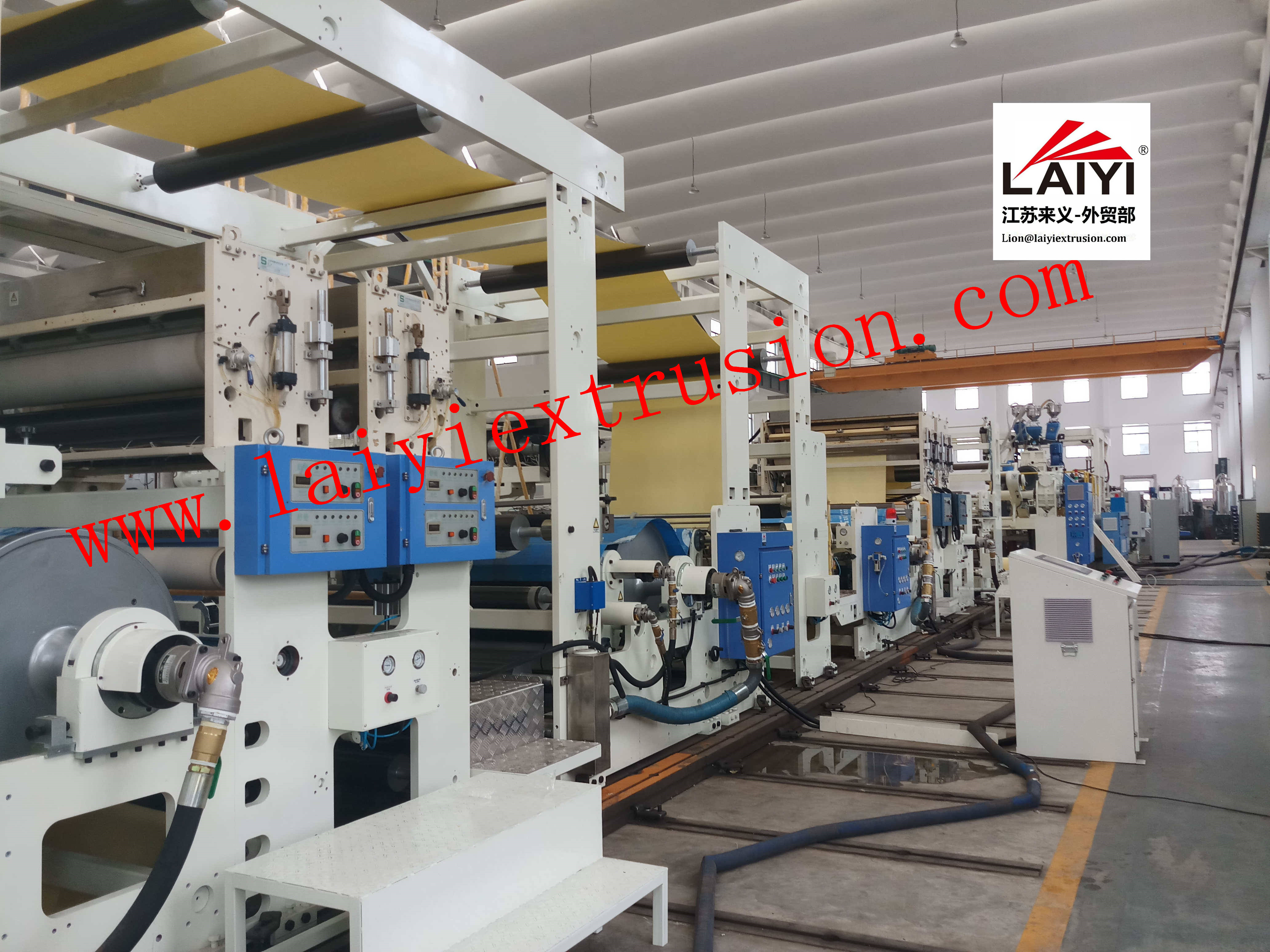 Multi - Functional Adhesive Paper Coating Machine 45-55kw Extruder Power